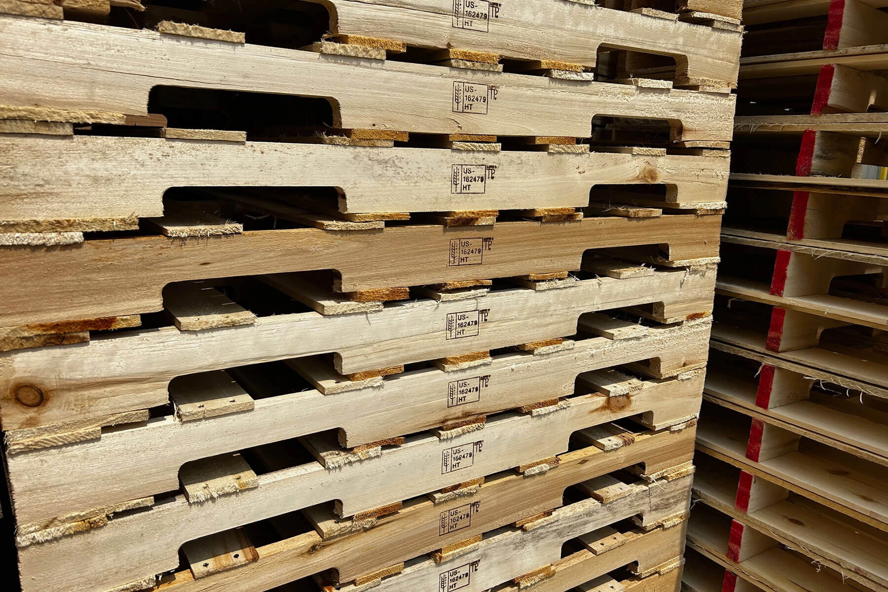 Heat Treated Pallets: Compliance and Mold Prevention Best Practices